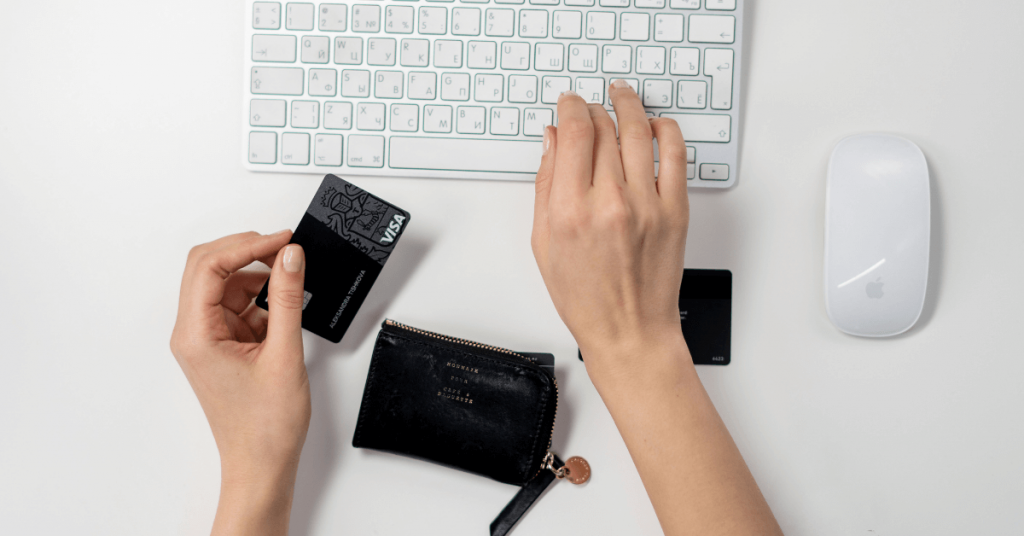 Smart Shopping: How to spend your money wisely - Cozy Home Hacks